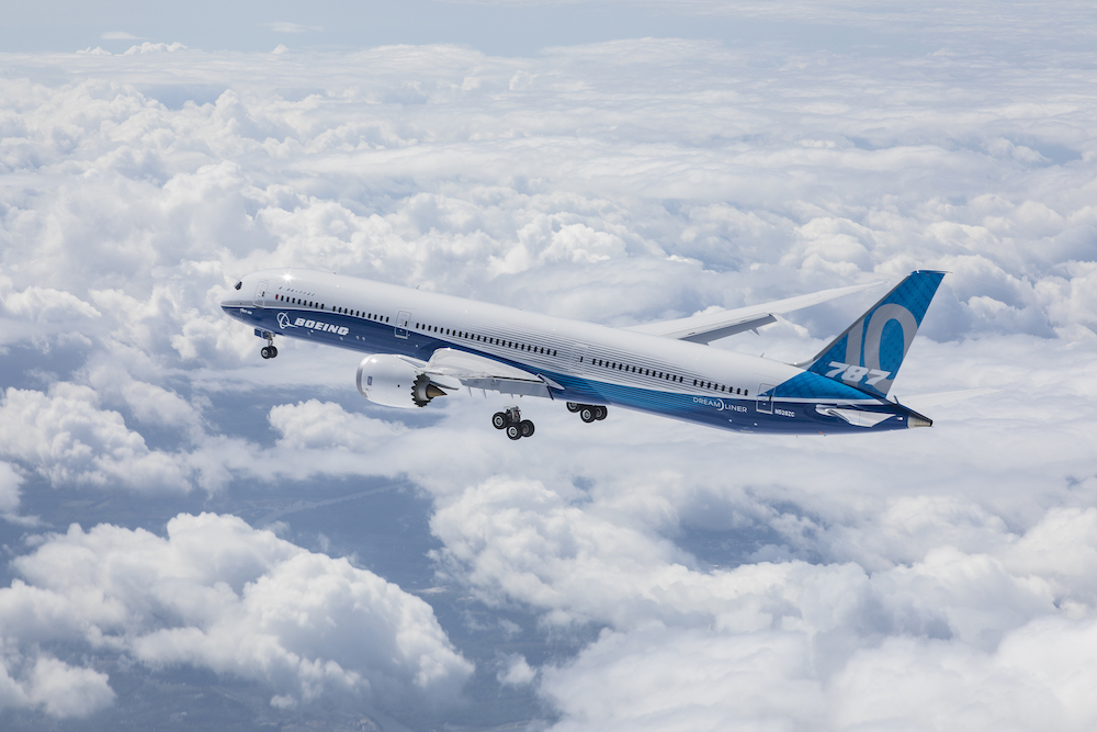 Boeing 787-10 Dreamliner startet zum Erstflug - Aerobuzz.de