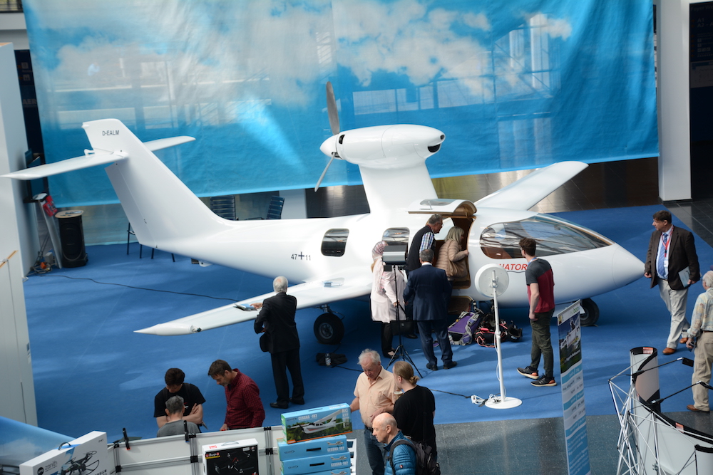 P 300 Equator: Von der AERO 2018 ins Museum - Aerobuzz.de