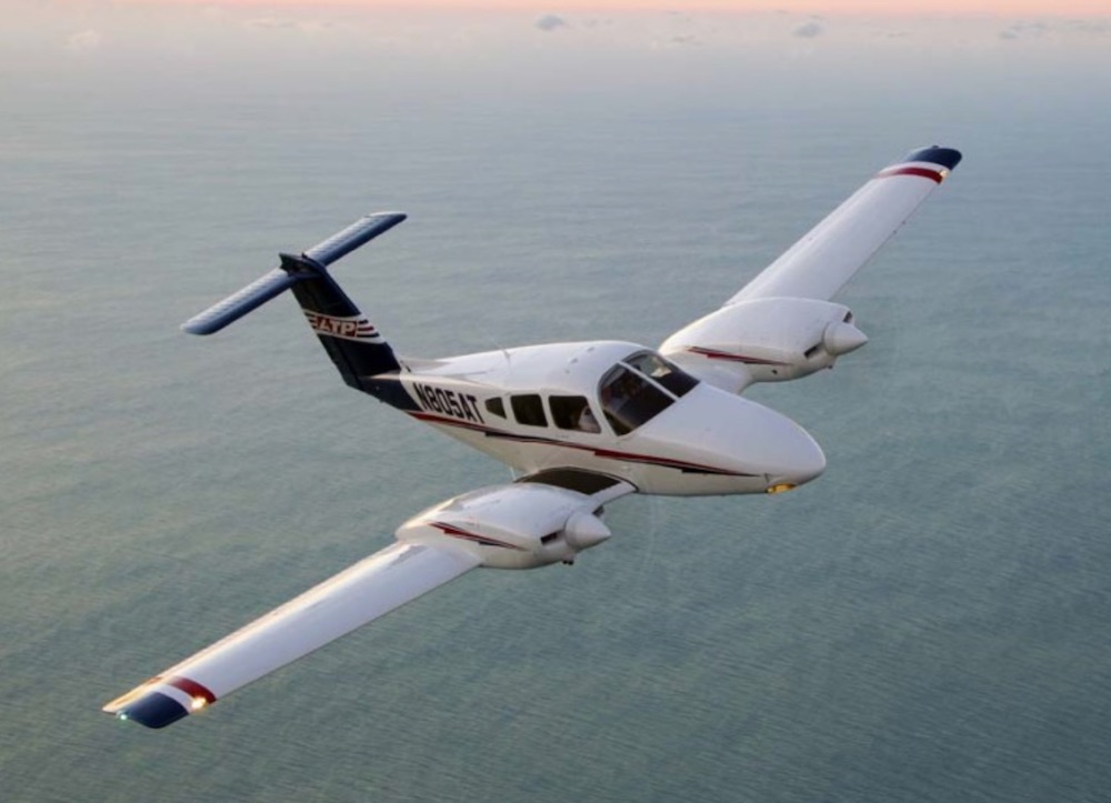 Piper rüstet die PA-44 Seminole mit Jet-Fuel-Motoren aus - Aerobuzz.de