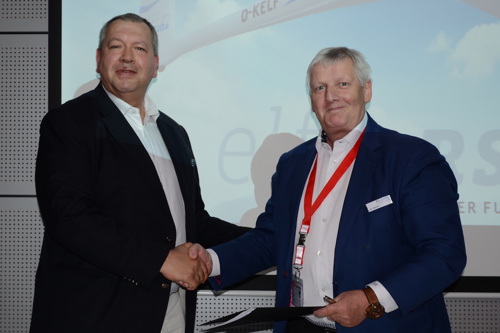 RS10.e: Ein Elektroflugzeug von Reiner Stemme - Aerobuzz.de