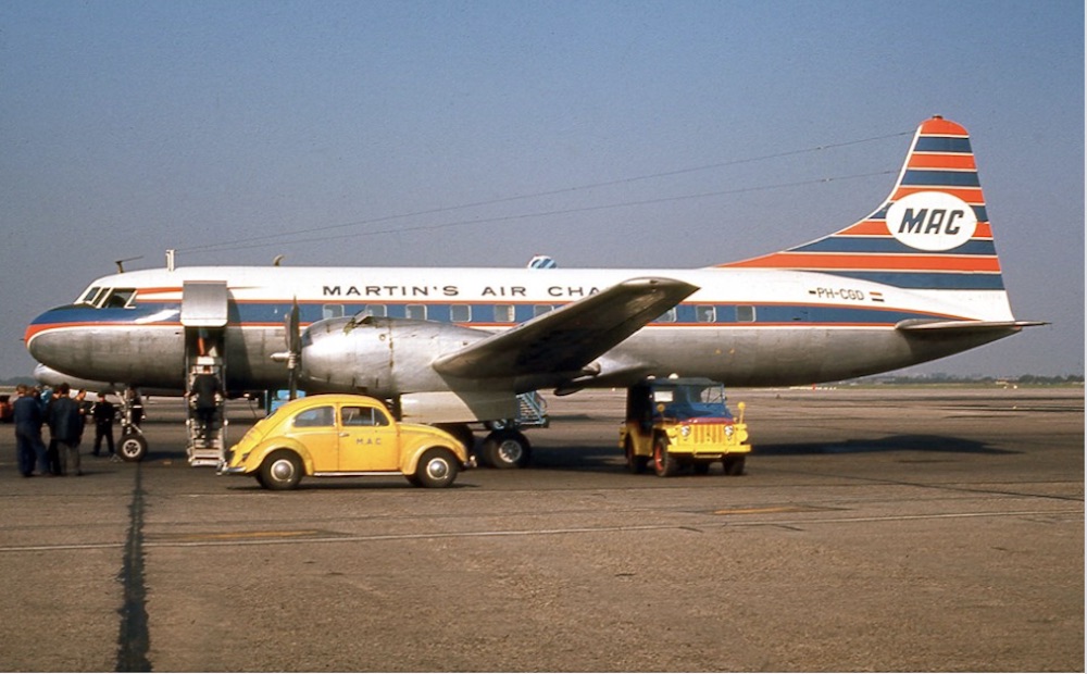 Convair CV-340 landet am 23. Juli in Lelystad - Aerobuzz.de