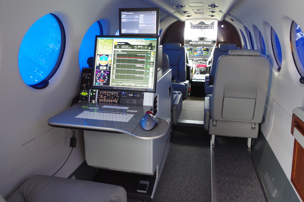 Aerodata übergibt das 100. Flugvermessungssystem AeroFIS - Aerobuzz.de