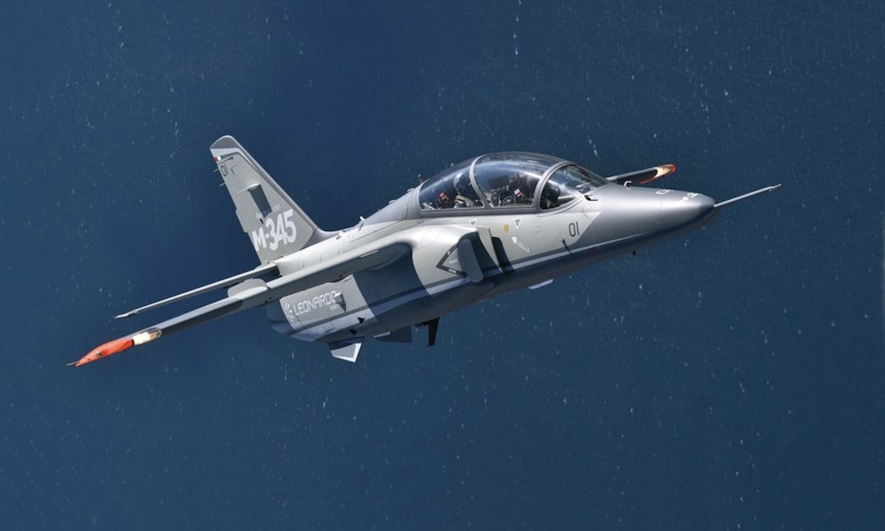 Italien hat 13 weitere M-345 Jet-Trainer bei Leonardo bestellt ...