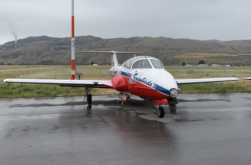 Die CT-114 Tutor der RCAF Snowbirds dürfen wieder fliegen - Aerobuzz.de