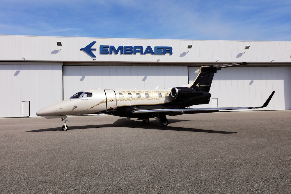 Übergabe der 600. Embraer Phenom 300 an einen Kunden - Aerobuzz.de