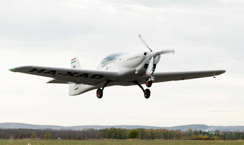 Die Magnus Aircraft Fusion 213 ist zum ersten Mal geflogen - Aerobuzz.de