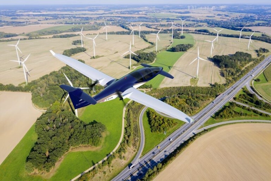 ELECTRON aerospace baut seine Elektroflugzeuge in Teuge - Aerobuzz.de