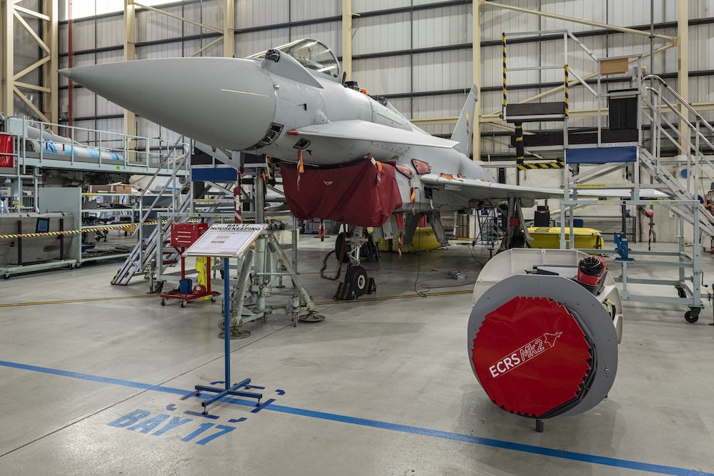 Erstes ECRS Mk2-Radar für britische Eurofighter Typhoon geliefert ...