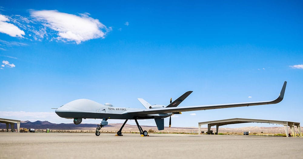 Die erste Protector RG Mk1 für die RAF ist in England eingetroffen ...