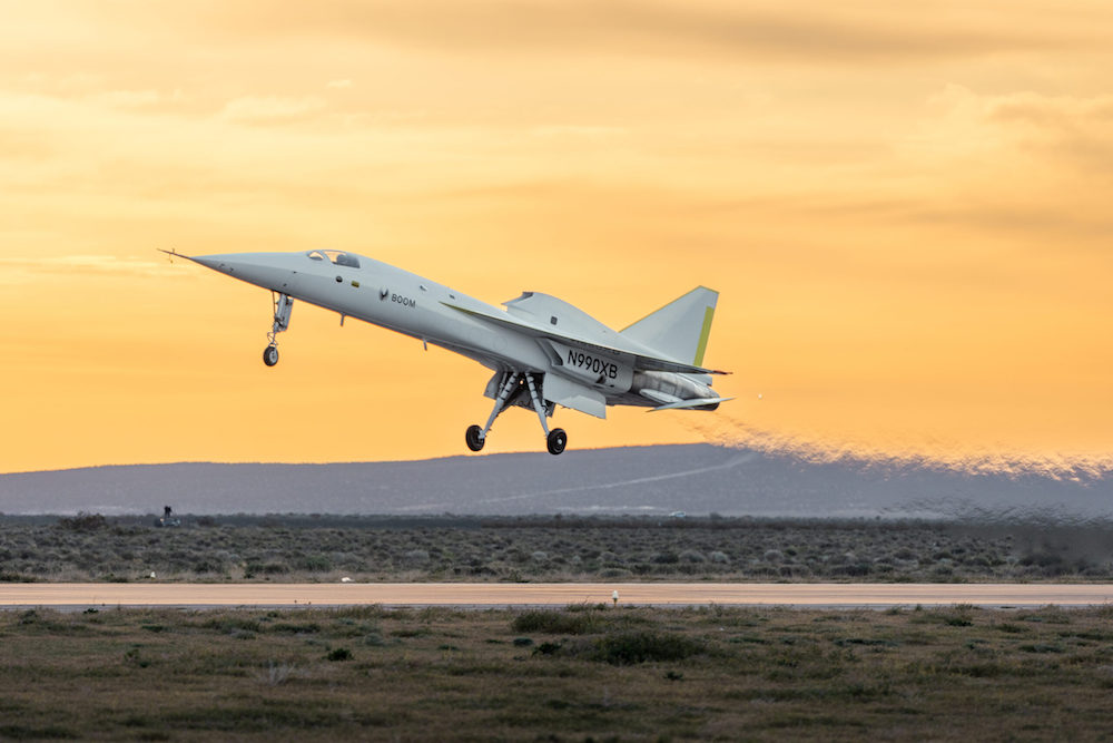 Die XB-1 von Boom Supersonic fliegt! - Aerobuzz.de