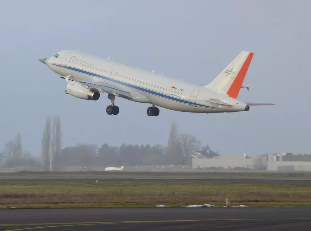 A320 ATRA des DLR fliegt mit Eurofighter-Nase - Aerobuzz.de