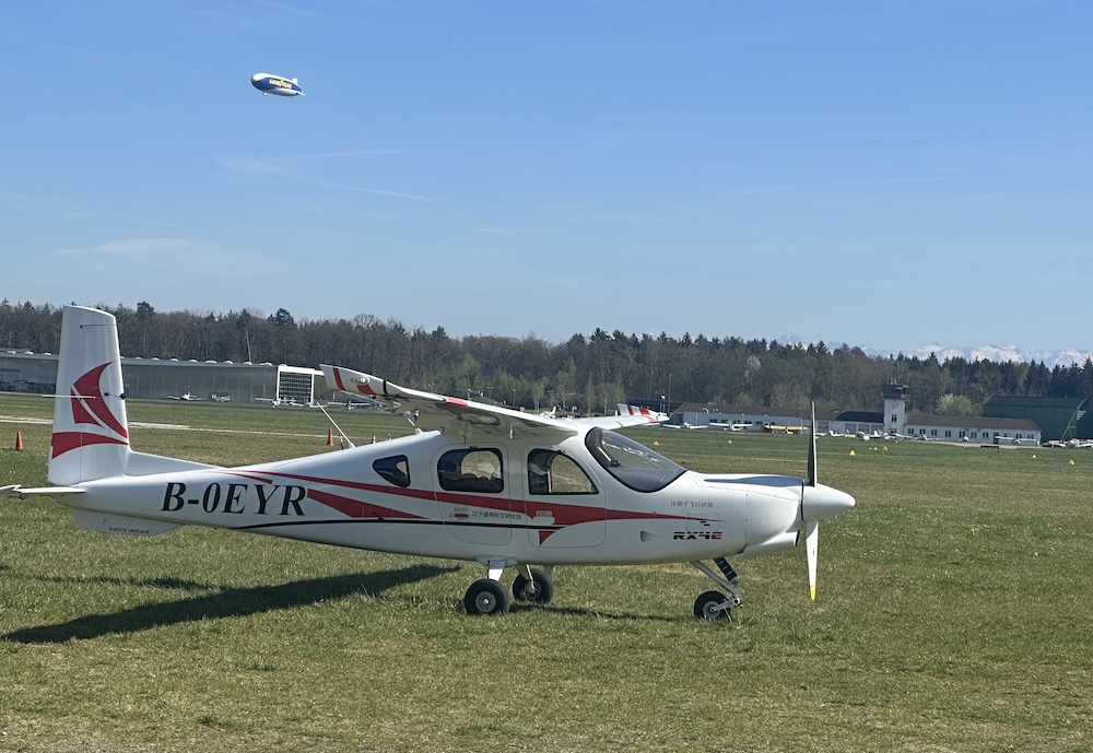 Debüt des vollelektrisch angetriebenen Viersitzers RX4E auf der AERO ...
