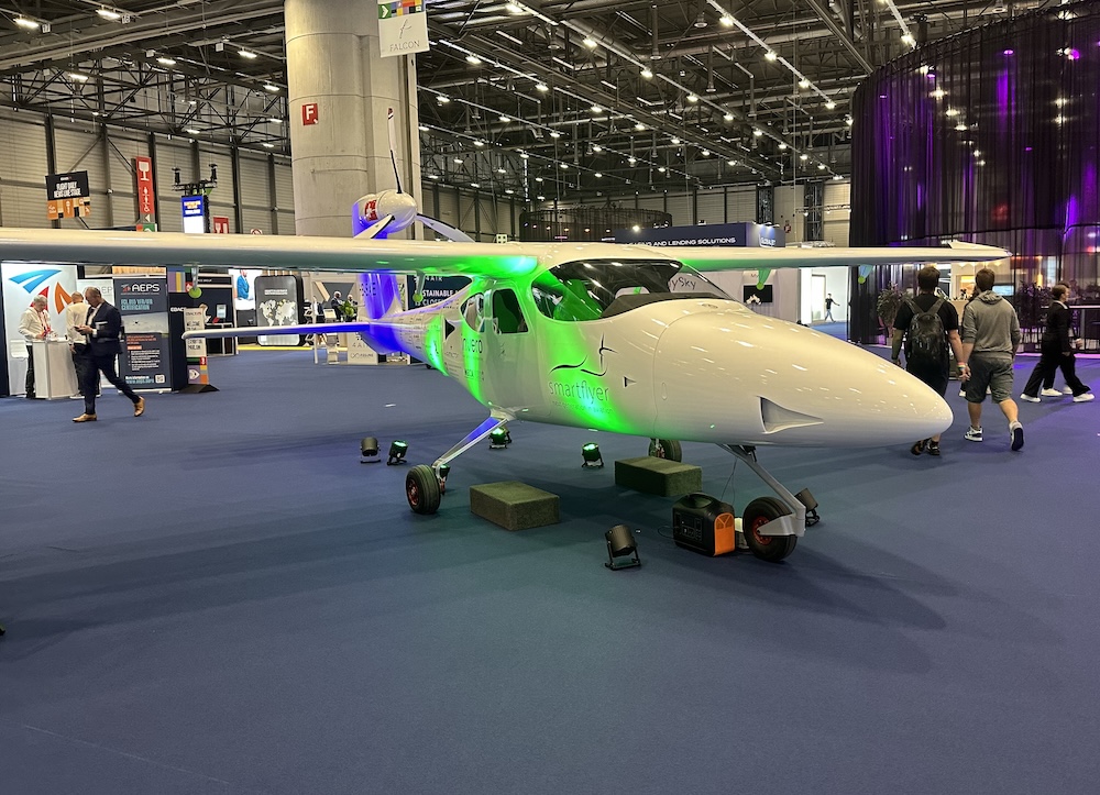 Smartflyer SF-1 wird mit Batterien von H55 ausgerüstet - Aerobuzz.de