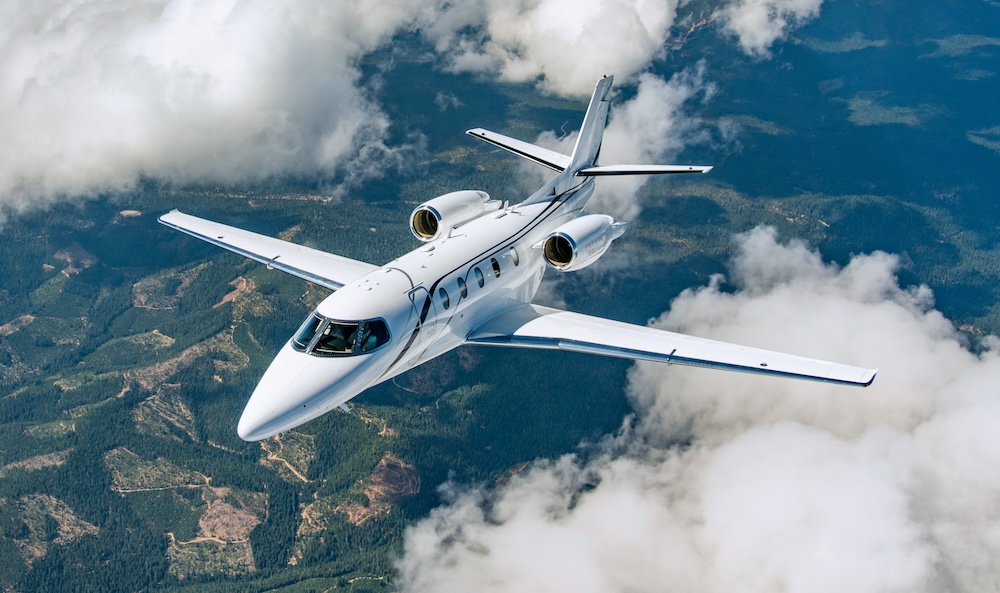 Textron bringt die Citation Ascend und die Citation Longitude zur AERO ...